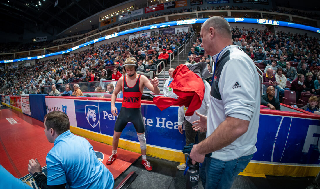 Harer, Johnson advance to state finals, look to earn second titles ...